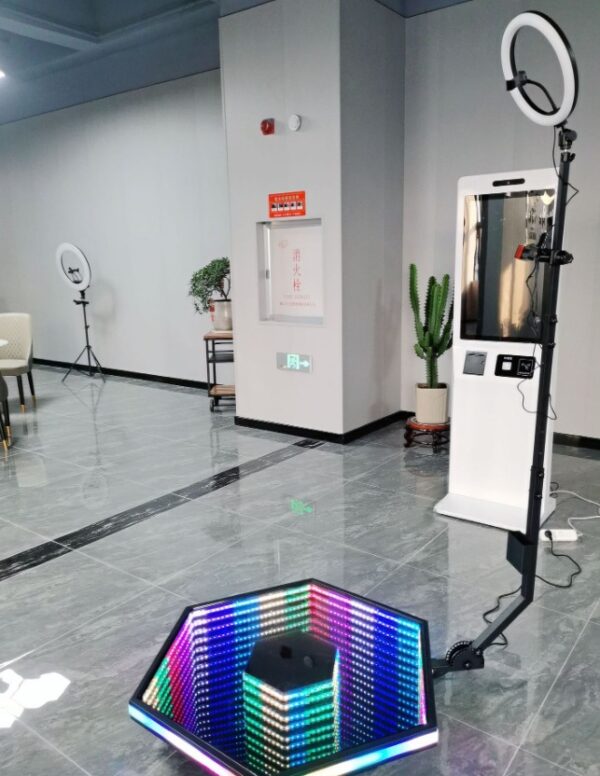 Hexagon 360 Photo Booths - BOOTH STATION